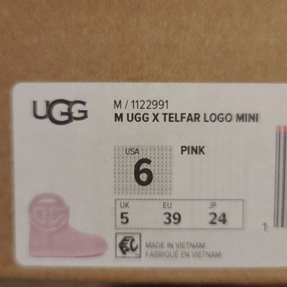 Telfar | Shoes | Limited Edition Ugg X Telfar Boots With Telfar Dust ...